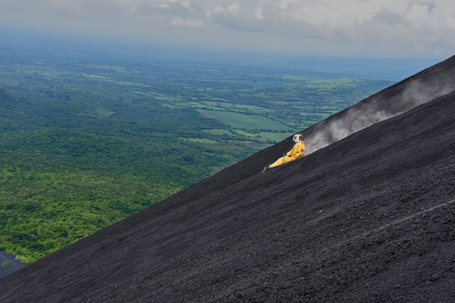 Volcano Surfing - Cerro Negro, Nicaragua - Nomadic Thoughts